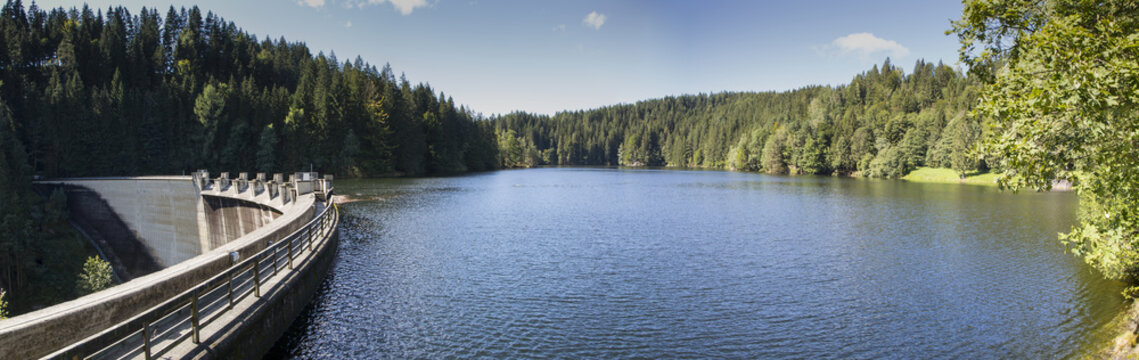 Hirzmannsperre Bilder – Durchsuchen 9 Archivfotos, Vektorgrafiken und ...