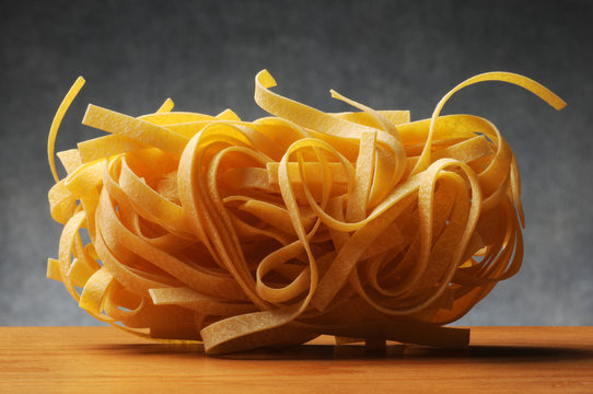 รูปภาพFettuccina – เลือกดูภาพถ่ายสต็อก เวกเตอร์ และวิดีโอ256 | Adobe Stock
