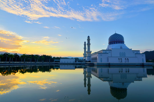 รูปภาพLikas – เลือกดูภาพถ่ายสต็อก เวกเตอร์ และวิดีโอ230 | Adobe Stock