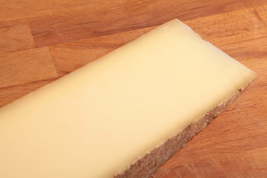 รูปภาพGruyere – เลือกดูภาพถ่ายสต็อก เวกเตอร์ และวิดีโอ14,649 | Adobe Stock