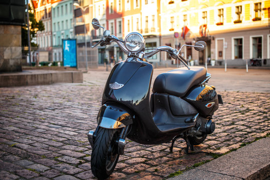 Does It Make Sense To Buy A Moped In 2022 ScooterMcGoo Moped Store ...