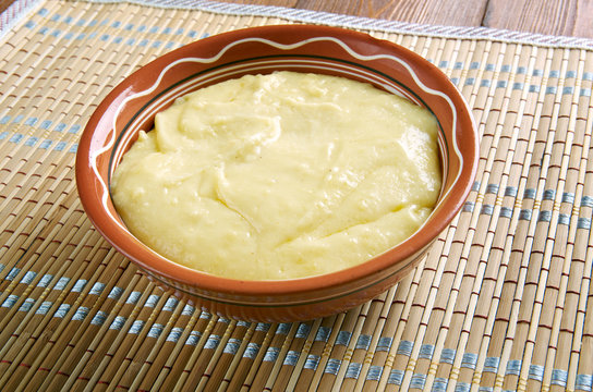 รูปภาพKuymak – เลือกดูภาพถ่ายสต็อก เวกเตอร์ และวิดีโอ382 | Adobe Stock