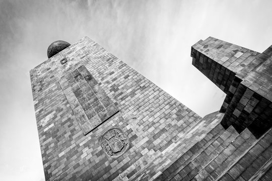 "Mitad Del Mundo" Images – Browse 722 Stock Photos, Vectors, and Video ...