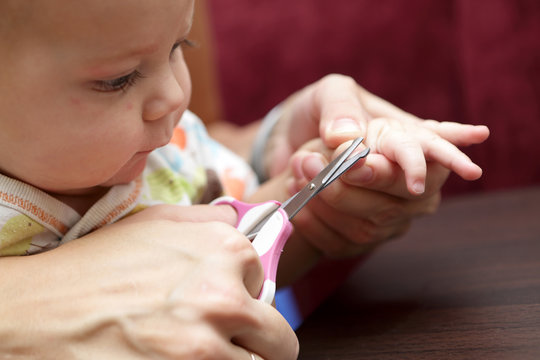 Tonsur bilder – Bläddra bland 390 stockfoton, vektorer och videor ...