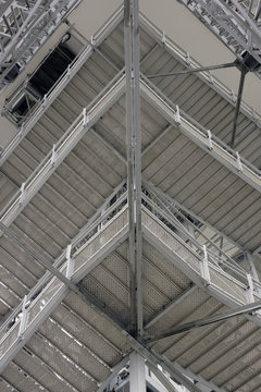 Querbalken Bilder – Durchsuchen 124 Archivfotos, Vektorgrafiken und ...