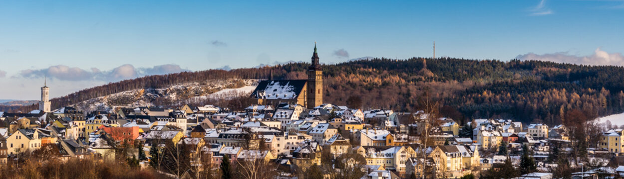 รูปภาพStriezel-Markt – เลือกดูภาพถ่ายสต็อก เวกเตอร์ และวิดีโอ106 ...