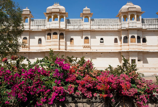 Farden Bilder – Durchsuchen 156 Archivfotos, Vektorgrafiken und Videos ...