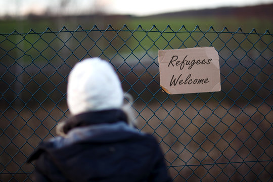"Refugees Welcome" Images – Browse 693 Stock Photos, Vectors, and Video ...