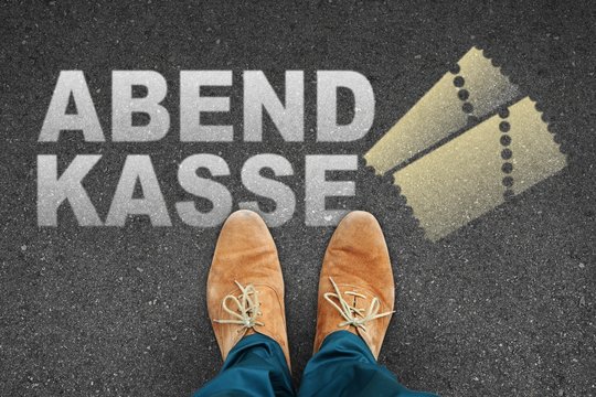 「Abendkasse」の写真素材 | 81件の無料イラスト画像 | Adobe Stock