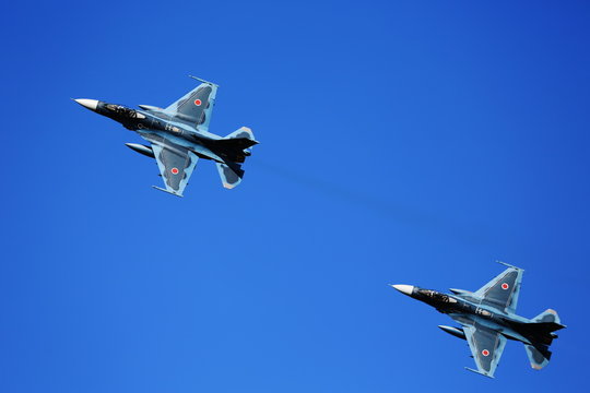 「F-2」の写真素材 | 233件の無料イラスト画像 | Adobe Stock