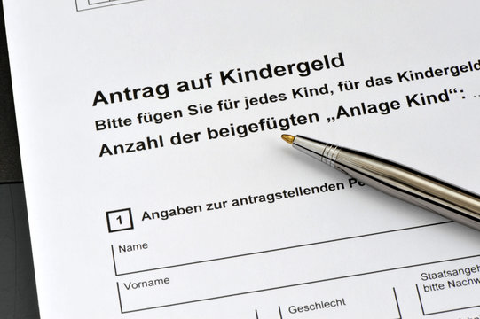 Kindergeldantrag Bilder – Durchsuchen 459 Archivfotos, Vektorgrafiken ...