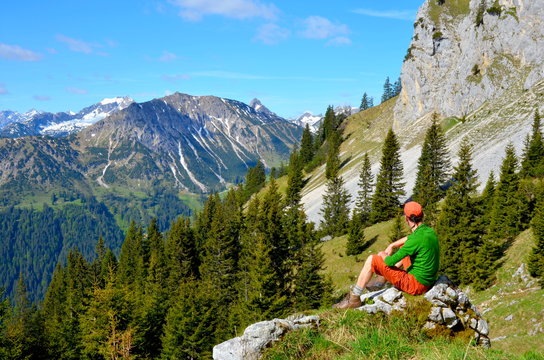 「Rast」の画像 - 13,919 件の Stock 写真、ベクターおよびビデオ | Adobe Stock