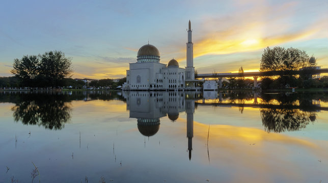 Assalam Images – Browse 30 Stock Photos, Vectors, and Video | Adobe Stock