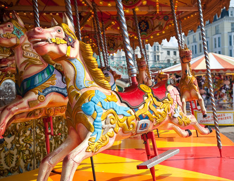 Imágenes de "Carousel Horses": descubre bancos de fotos, ilustraciones ...