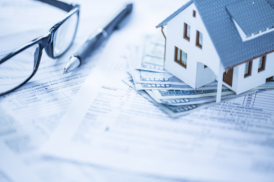 "Tax Service"-Bilder: Stock-Fotos & -Videos. | Adobe Stock