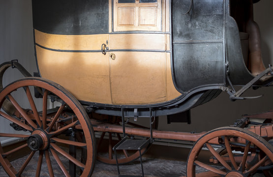 Hippomobile Bilder – Durchsuchen 250 Archivfotos, Vektorgrafiken und ...