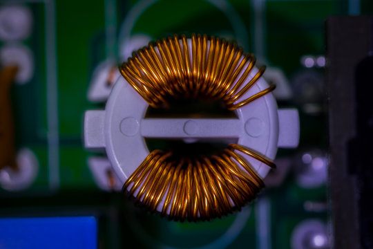 รูปภาพInductor – เลือกดูภาพถ่ายสต็อก เวกเตอร์ และวิดีโอ7,595 | Adobe Stock