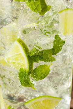 Acidly bilder – Bläddra bland 80 stockfoton, vektorer och videor ...