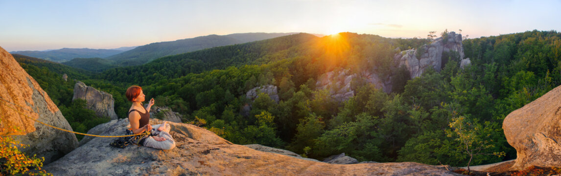 "Legs Crossed" Images – Browse 297 Stock Photos, Vectors, and Video ...