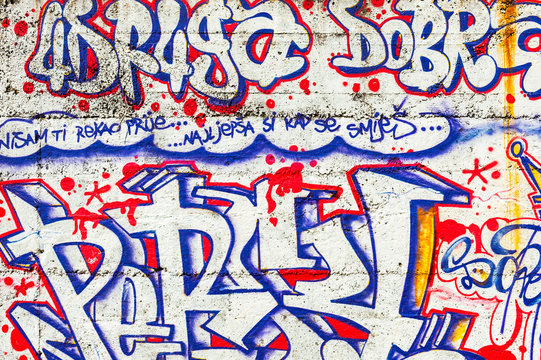 Graphitti bilder – Bläddra bland 788 stockfoton, vektorer och videor ...