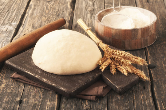 รูปภาพDough – เลือกดูภาพถ่ายสต็อก เวกเตอร์ และวิดีโอ1,516,913 | Adobe Stock