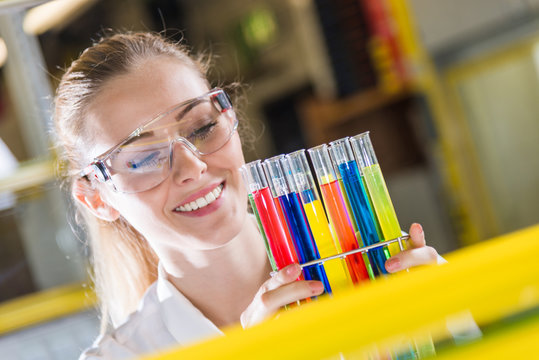 「Laborantin」の画像 - 1,083 件の Stock 写真、ベクターおよびビデオ | Adobe Stock