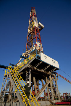 Onshore Drilling Rig Images – Browse 38,377 Stock Photos, Vectors, and ...