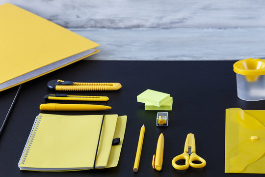 Monocolor Images – Browse 3,407 Stock Photos, Vectors, and Video ...