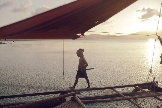 「Capitaine」の画像 - 1,346 件の Stock 写真、ベクターおよびビデオ | Adobe Stock