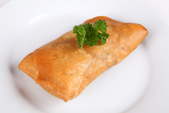 Teigtasche bilder – Bläddra bland 946 stockfoton, vektorer och videor ...