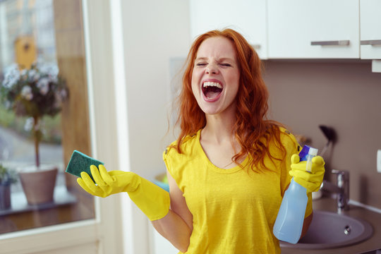 "Putzen" Bilder – Durchsuchen 13,847,202 Archivfotos, Vektorgrafiken ...