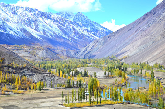 「Hindukush」の画像 - 384 件の Stock 写真、ベクターおよびビデオ | Adobe Stock