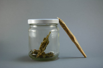 Fotos, lizenzfreie Bilder, Grafiken, Vektoren und Videos von Kiffer ...