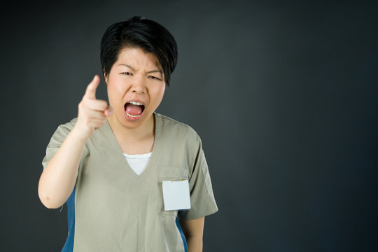 Nagger Bilder – Durchsuchen 1,594 Archivfotos, Vektorgrafiken und ...