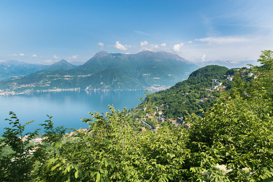 รูปภาพLario – เลือกดูภาพถ่ายสต็อก เวกเตอร์ และวิดีโอ6,964 | Adobe Stock