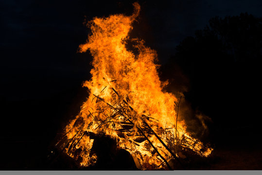 Remorseless Bilder – Durchsuchen 1,690 Archivfotos, Vektorgrafiken und ...