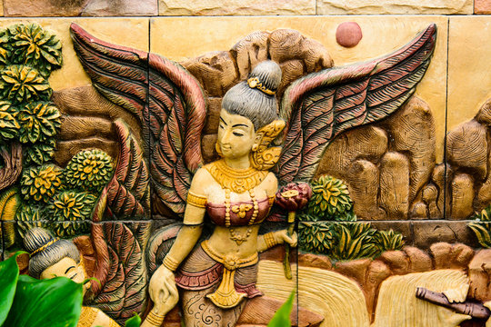 Kinnari-Bilder: Stock-Fotos & -Videos. | Adobe Stock