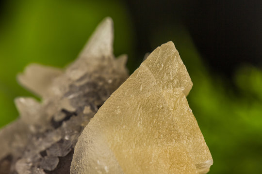 รูปภาพKalsit – เลือกดูภาพถ่ายสต็อก เวกเตอร์ และวิดีโอ62 | Adobe Stock