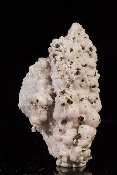 รูปภาพKalsit – เลือกดูภาพถ่ายสต็อก เวกเตอร์ และวิดีโอ62 | Adobe Stock