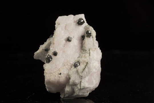 Kalsit 이미지 – 찾아보기 62 스톡 사진, 벡터 및 비디오 | Adobe Stock