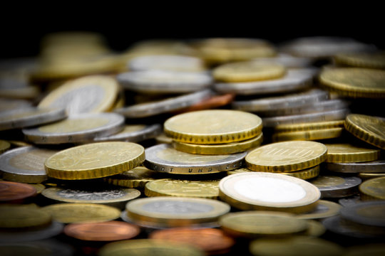 「Geldhaufen」の画像 - 688 件の Stock 写真、ベクターおよびビデオ | Adobe Stock