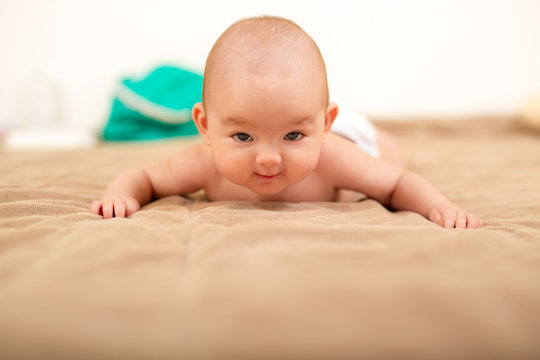 Nakey Images – Browse 36 Stock Photos, Vectors, and Video | Adobe Stock