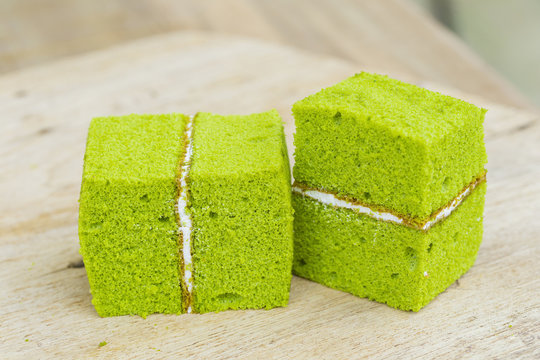 Green Tea Cake Képek – Böngésszen 67,555 stockfotókat, vektorokat és ...