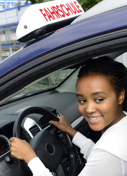 Fahrstunden Imej – Semak Imbas 5 Foto, Vektor dan Video Stok | Adobe Stock