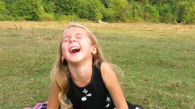 Obrazy (Irrepressible) — zdjęcia, wektory i wideo bez tantiem (129 ... Obrazy (Irrepressible) — zdjęcia, wektory i wideo bez tantiem (129 ...