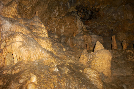 Imagens de Stalagmit – Explore Fotografias do Stock, Vetores e Vídeos ...