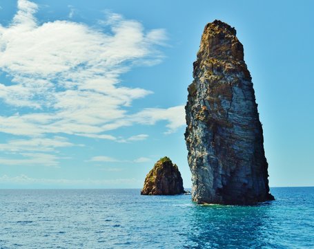Scogli Immagini - Sfoglia 67,768 foto, vettoriali e video Stock | Adobe ...
