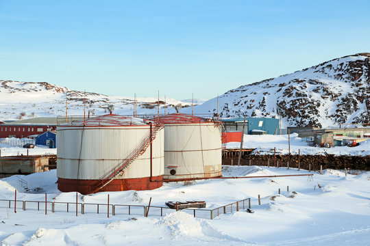 รูปภาพMazut – เลือกดูภาพถ่ายสต็อก เวกเตอร์ และวิดีโอ95 | Adobe Stock