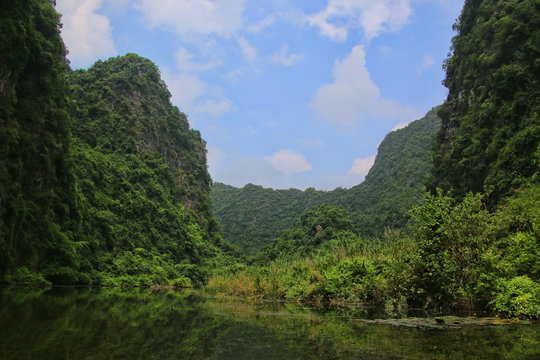 Souiller Bilder – Durchsuchen 540 Archivfotos, Vektorgrafiken und ...