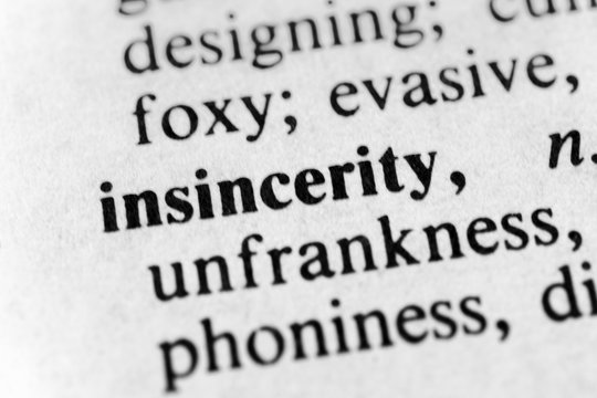 「Insincerity」の写真素材 | 1,289件の無料イラスト画像 | Adobe Stock